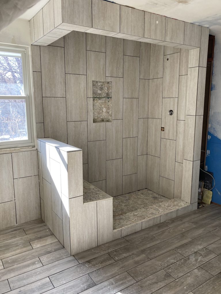 Steam room, bench, tile - Jan Tiles